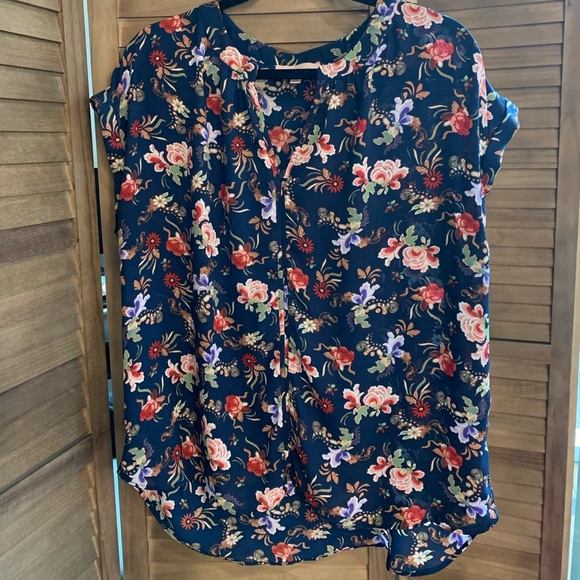 Philosophy | Tops | Xl Floral Philosophy Top | Poshmark